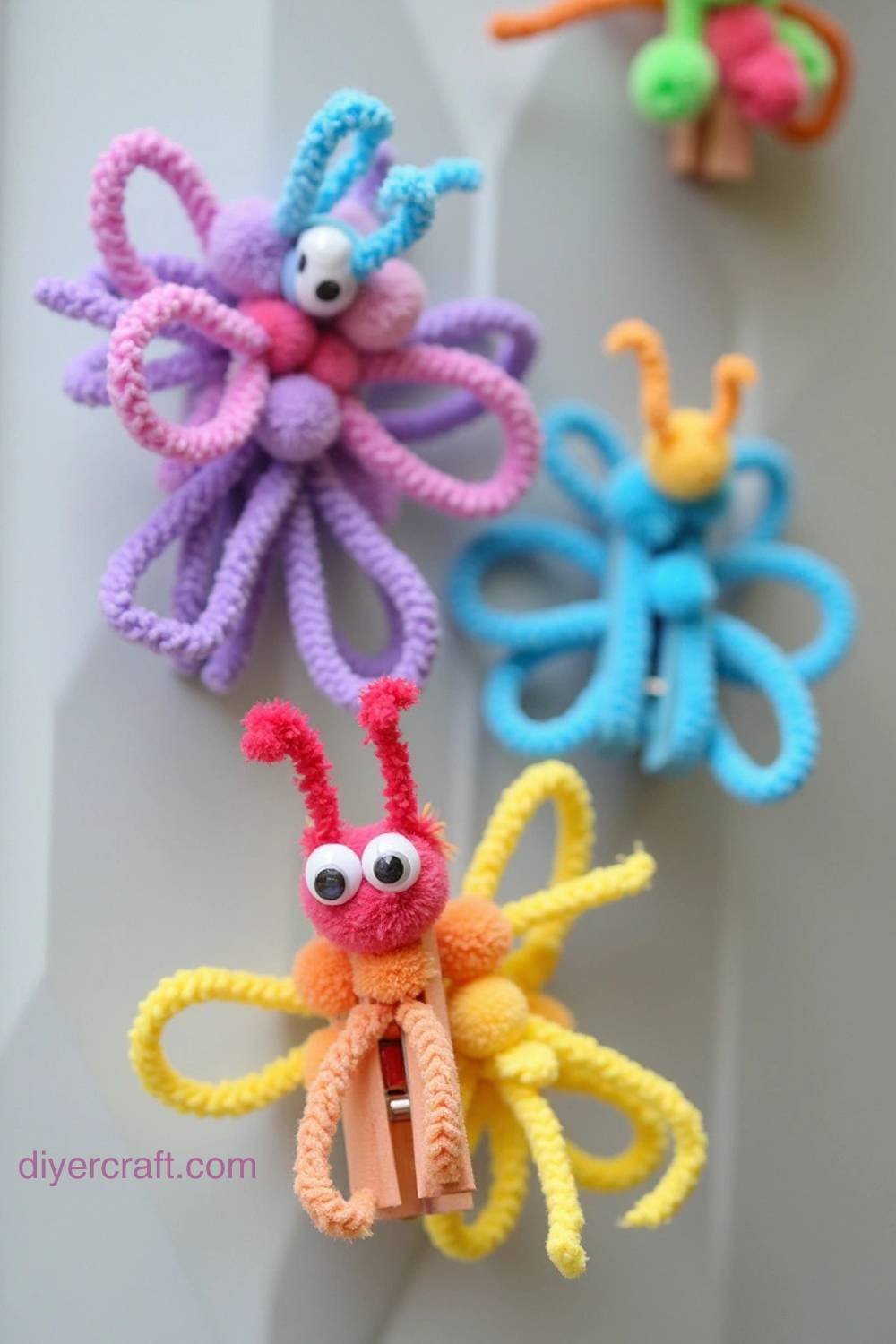 13 Fun and Creative Pipe Cleaner Crafts for All Ages - Diyer Craft